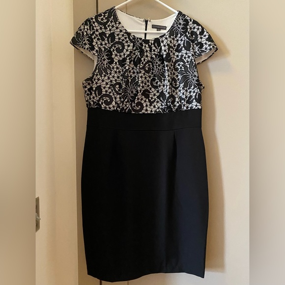 Covington | Dresses | Covington Fitted Dress With Lace Detail 6 | Poshmark